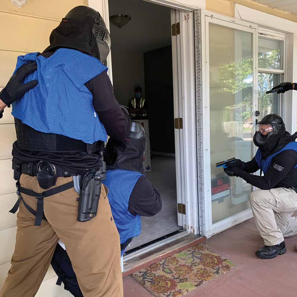 The art of building- clearing - American Police Beat Magazine