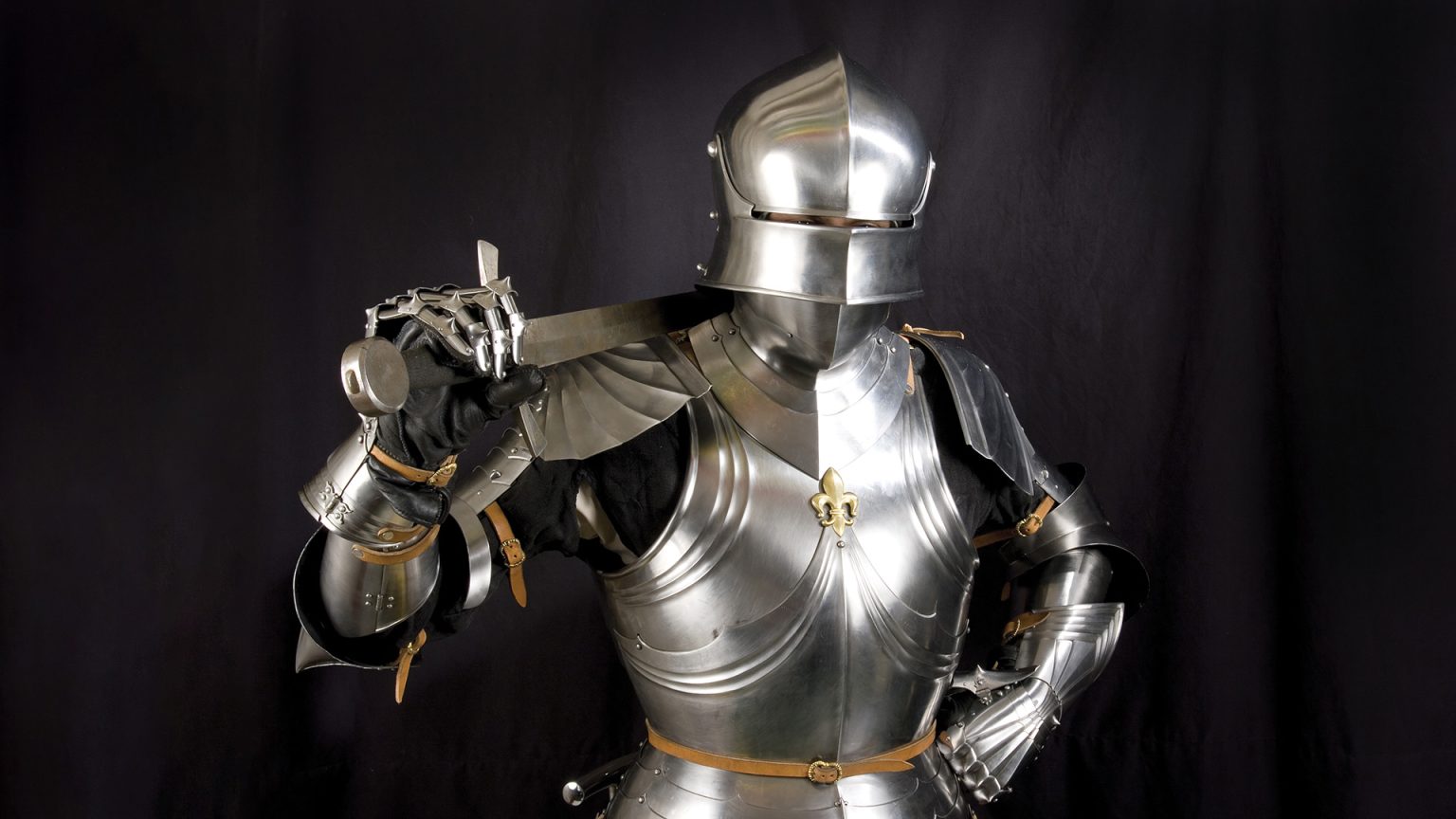 Maintain your mental armor - American Police Beat Magazine